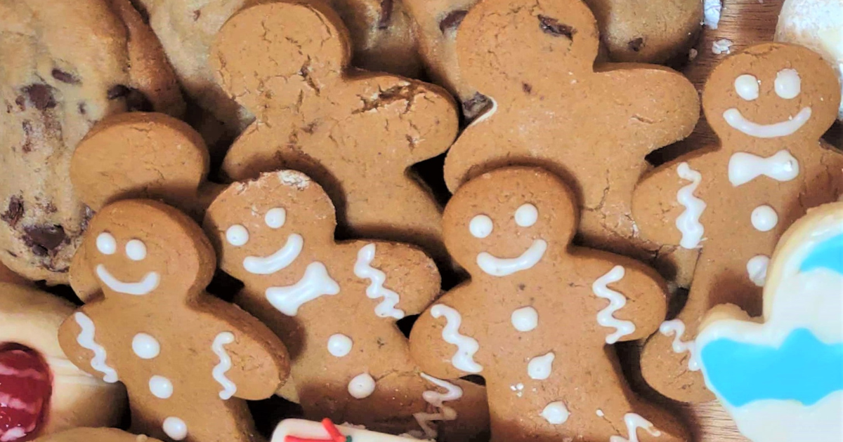 The Best Gingerbread Man Cookie Recipe Ever | Homemaking For God
